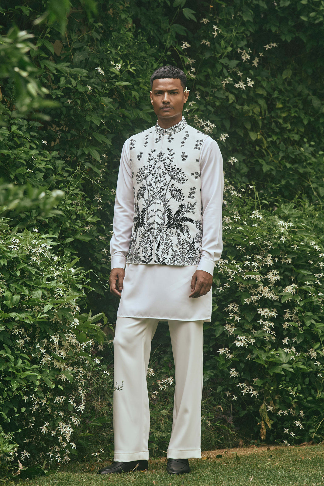 Nehru Jacket Set – Linebyshamimkhan